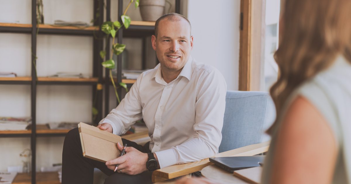 Equipe Advisory • Contact